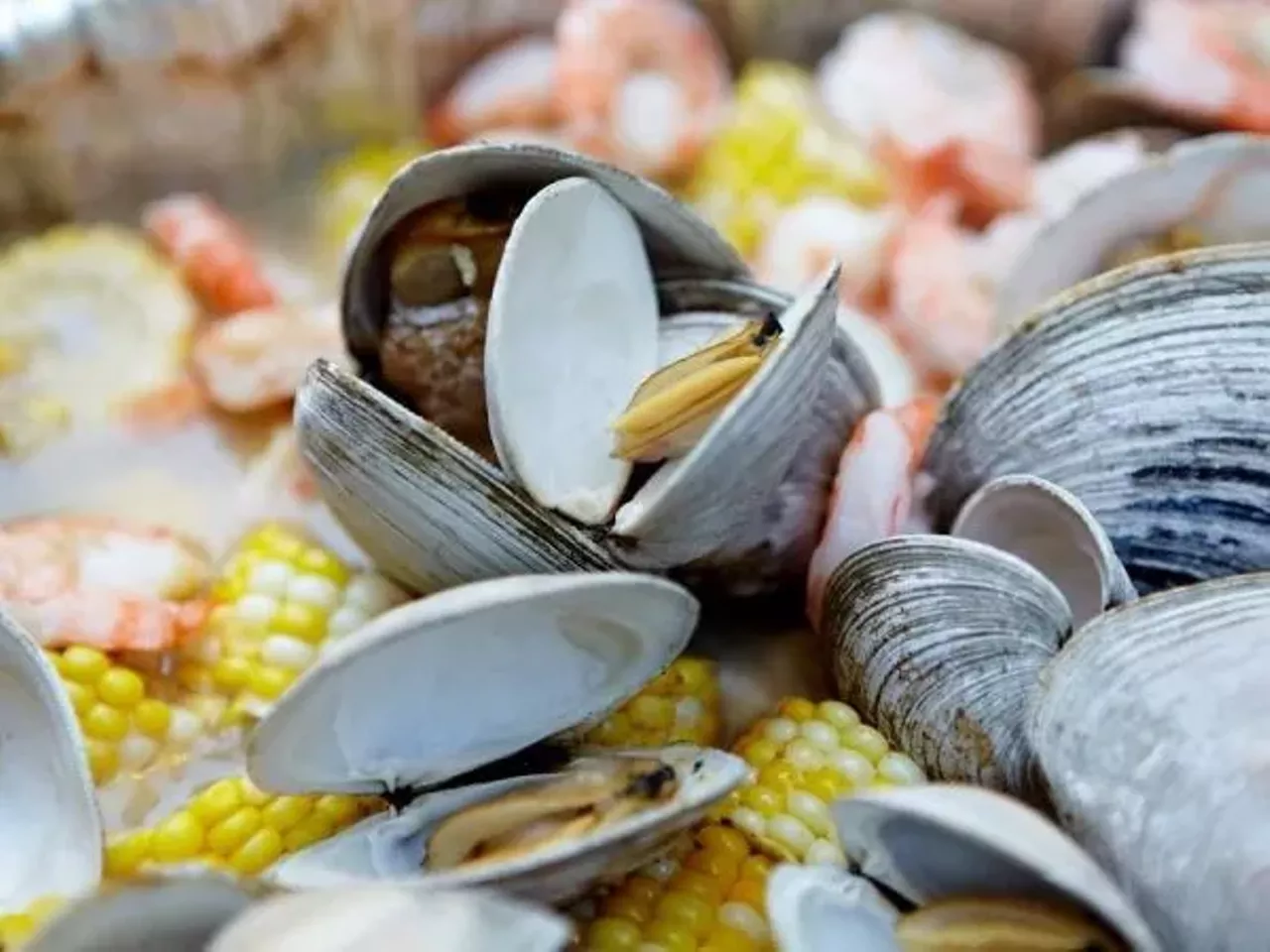 11 Cleveland-Area Clambakes We Love | Cleveland | Cleveland Scene