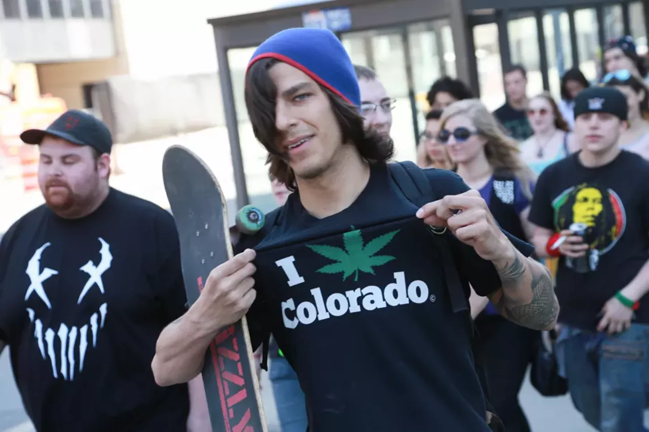 29 Photos from the Cleveland Global Marijuana March at Fort Huntington ...