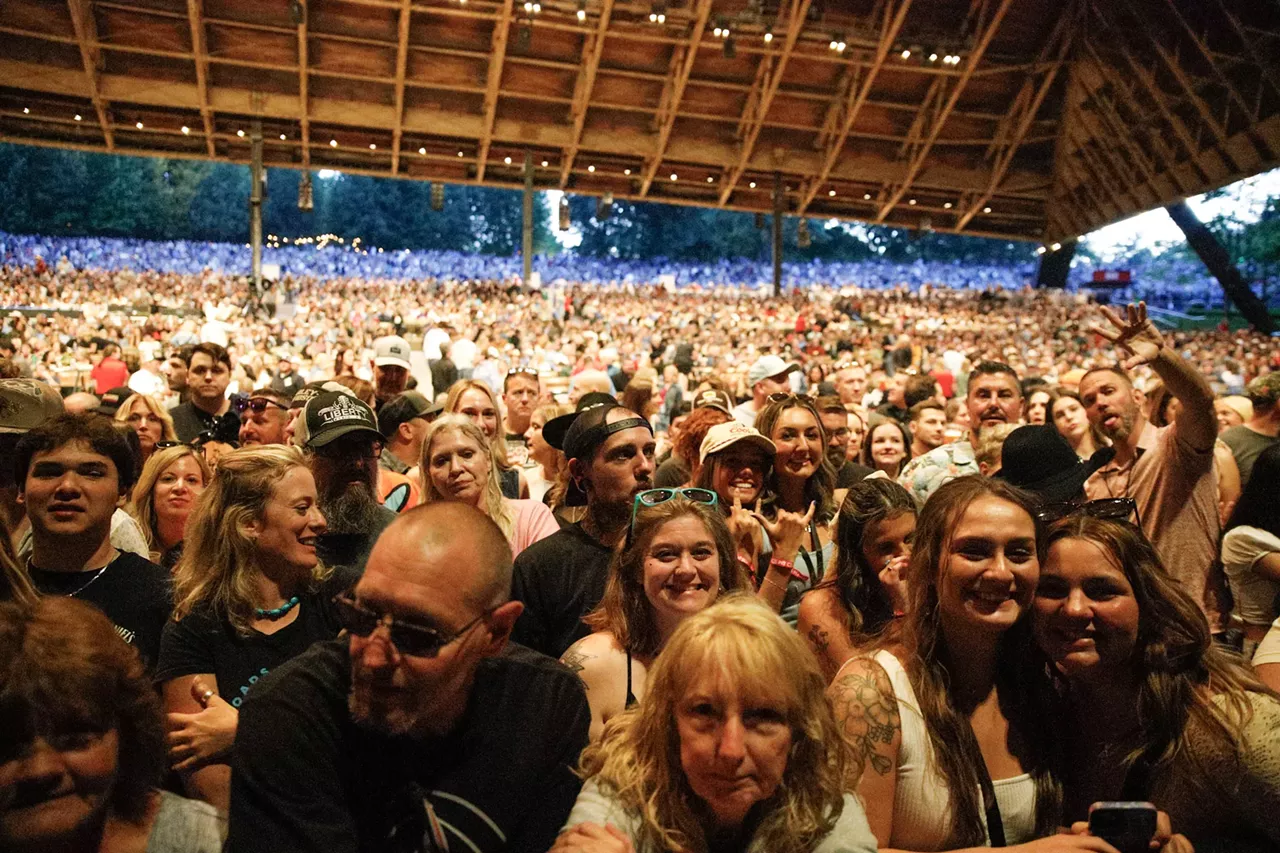 Concert Photos: Chris Stapleton's All-American Road Show Brought the ...