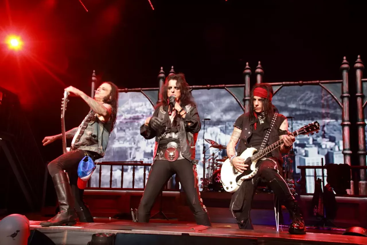 Concert Photos: Freaks on Parade Tour with Rob Zombie and Alice Cooper ...