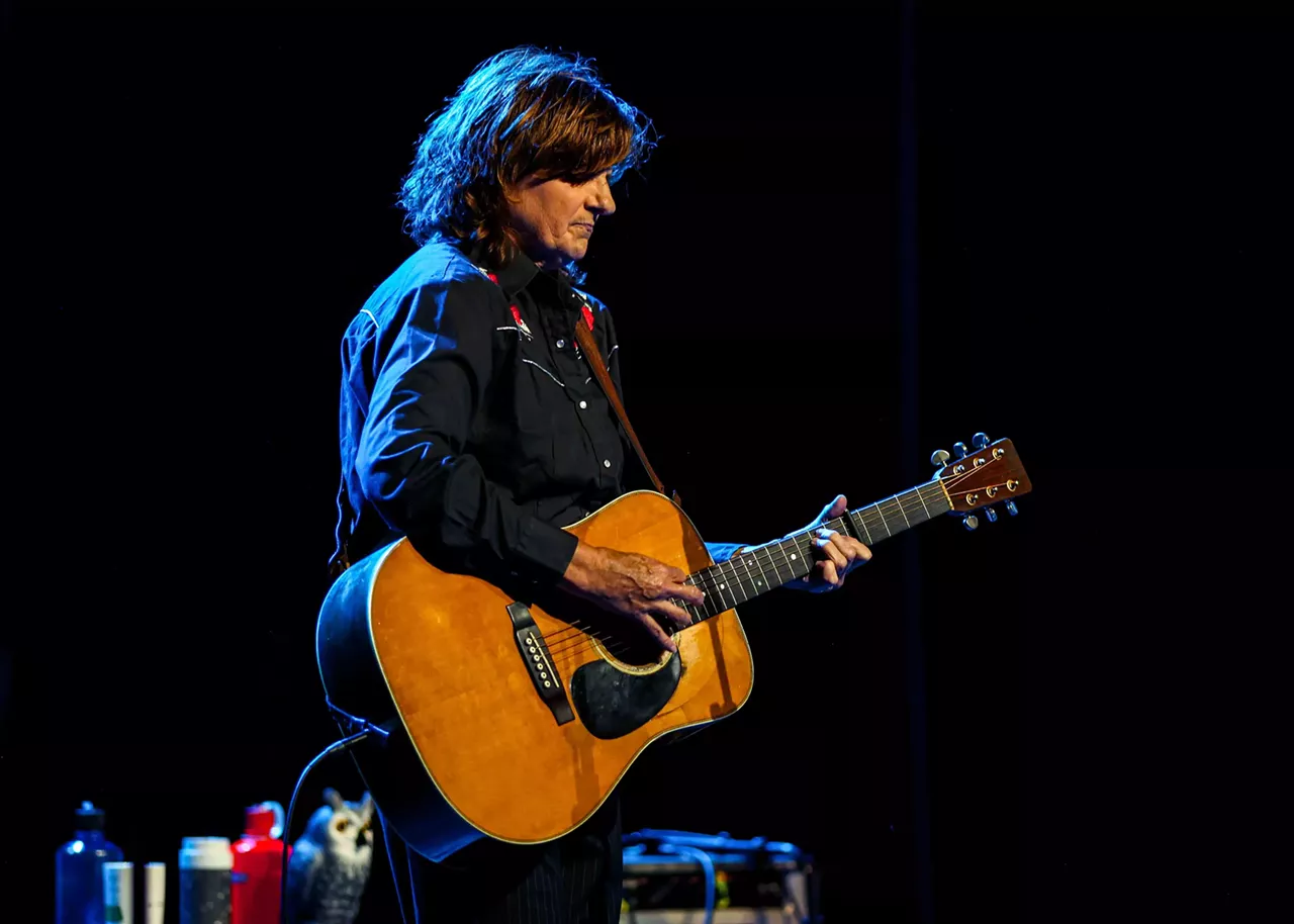 Concert Photos: Indigo Girls Dazzle at Sold-Out Temple Live | Cleveland ...