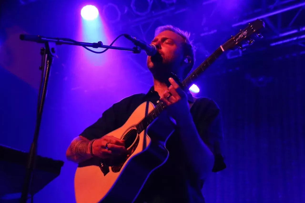 Concert Photos: Trevor Hall Showcased a Blend of Folk, Rock and Reggae ...