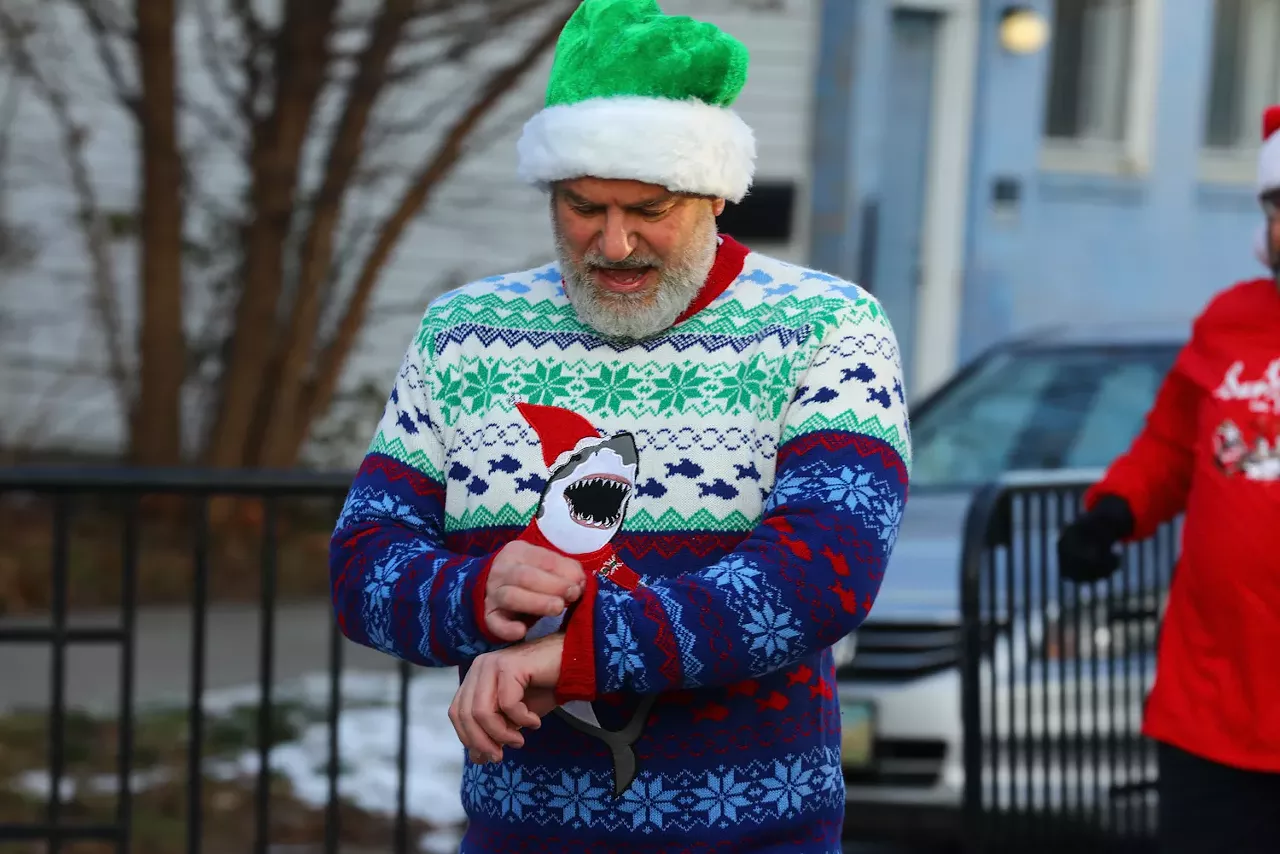 Photos From the Annual Santas in Tremont Run at The South Side ...