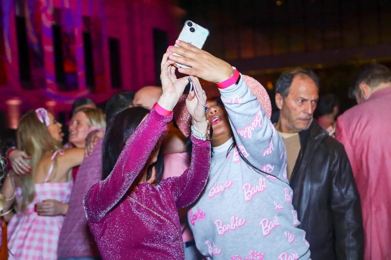 Photos: The Cleveland Museum of Art Transformed into a Pink-Filled ...