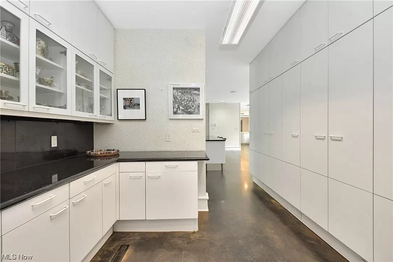 Richfield Mansion of Former Purell (Gojo) CEO Hits Market for $4 ...