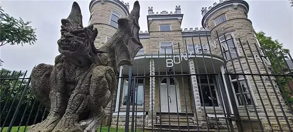 This Ohio Castle is a Goth Fever Dream, and It's For Sale | Cleveland ...