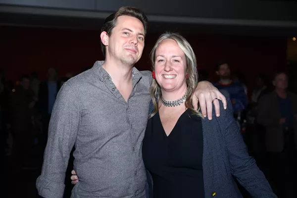 Everything We Saw at MIX at CMA: Holiday FUNKtion | Cleveland ...