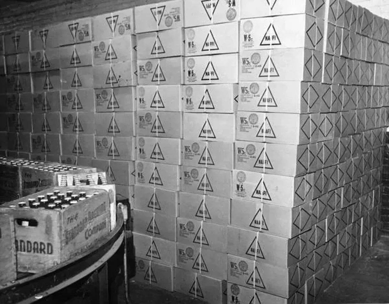 Vintage Photos of Cleveland Breweries From the 1930s to the 1970s ...